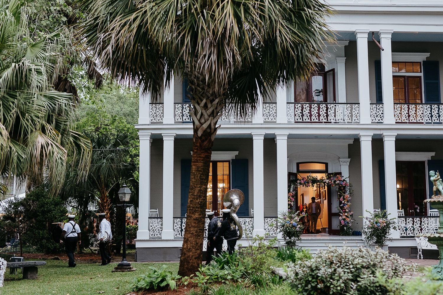 Colorful Spring Wedding at Derbes Mansion | Olivia Yuen